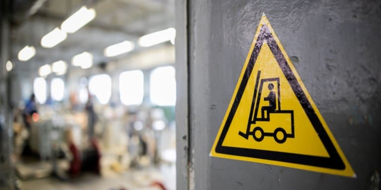 A Guide to Buying Custom Warehouse Signage | Houston Sign